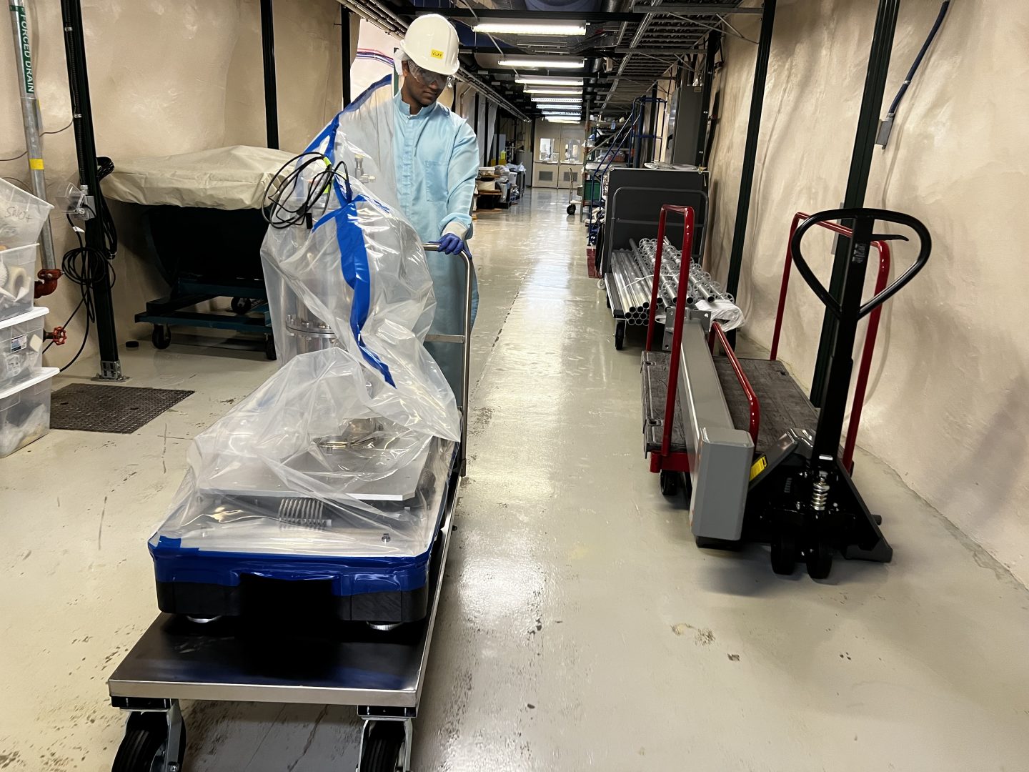 Major milestone reached for dark matter detector at SNOLAB | SNOLAB